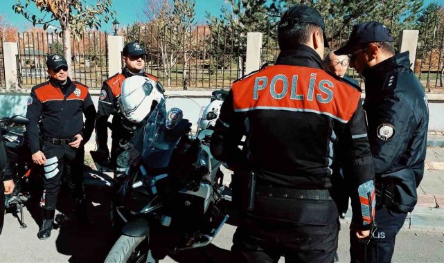 Erzurum'da gençlere rap müzikli mesaj beğeni topladı - Gündem - Bursa ...