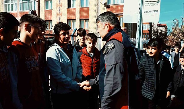 Erzurum'da gençlere rap müzikli mesaj beğeni topladı - Gündem - Bursa ...